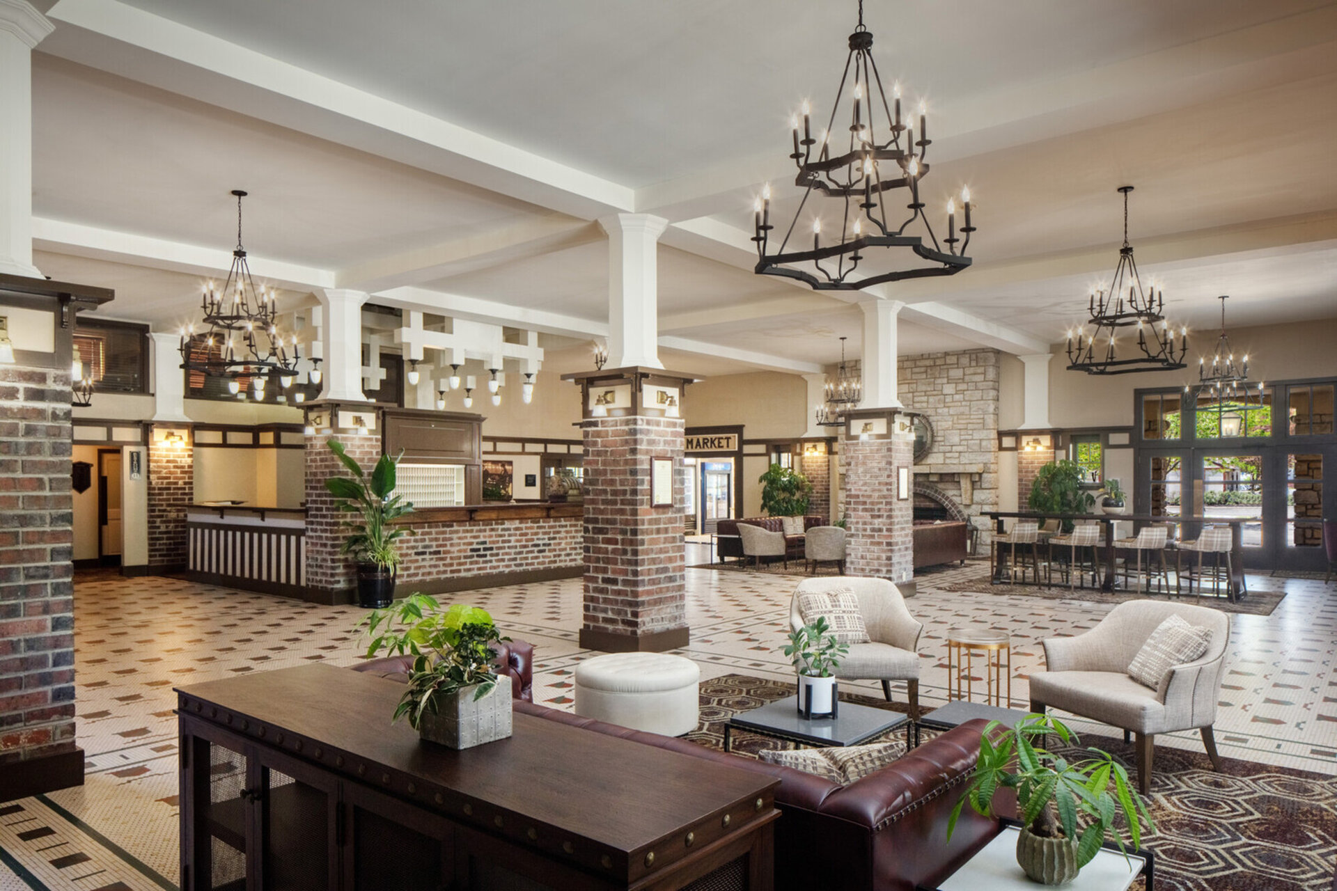 Luxury Hotel near Kansas City | The Elms Hotel and Spa